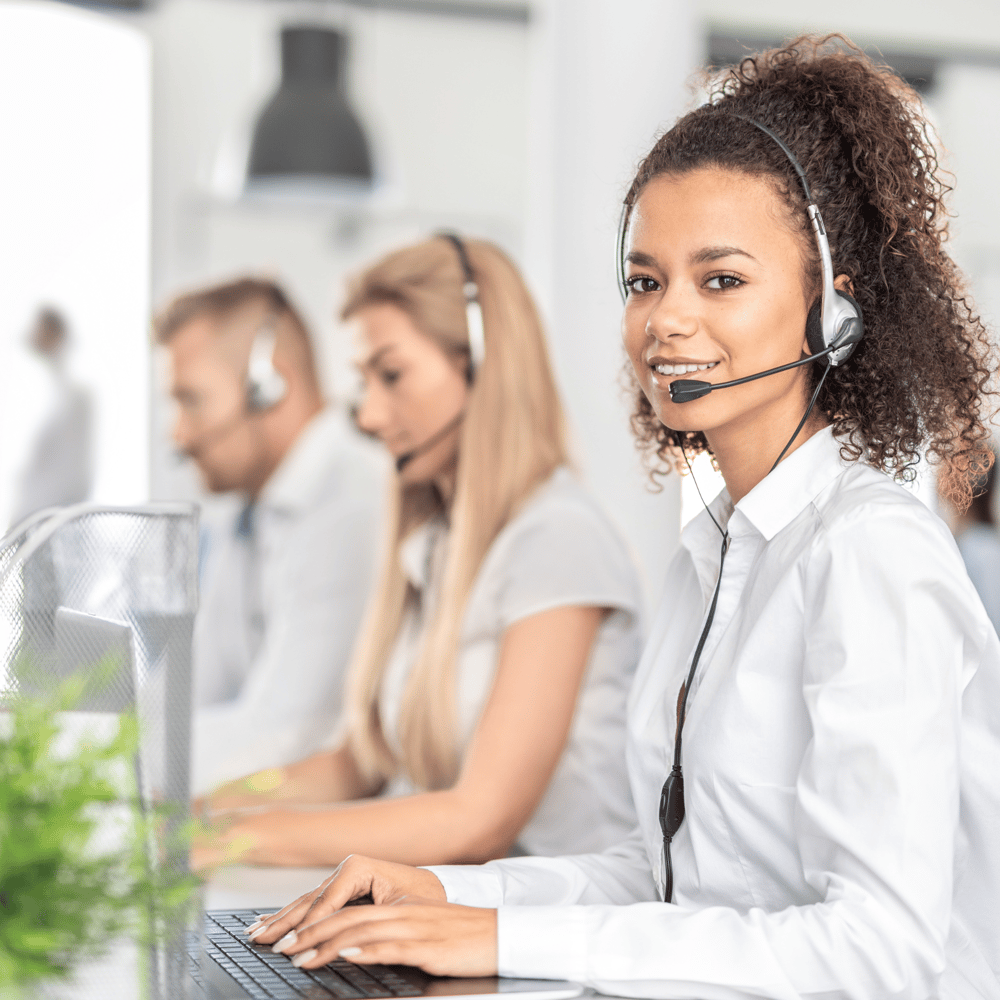 What Can Contact Center and CX Leadership Expect in 2023?